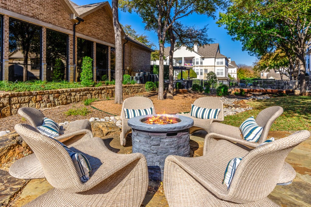 Legacy Estates Frisco | Apartments & Townhomes in Frisco, Texas